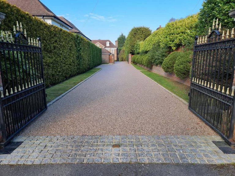 Resin Driveways New Mills - Mak D Landscape and Design